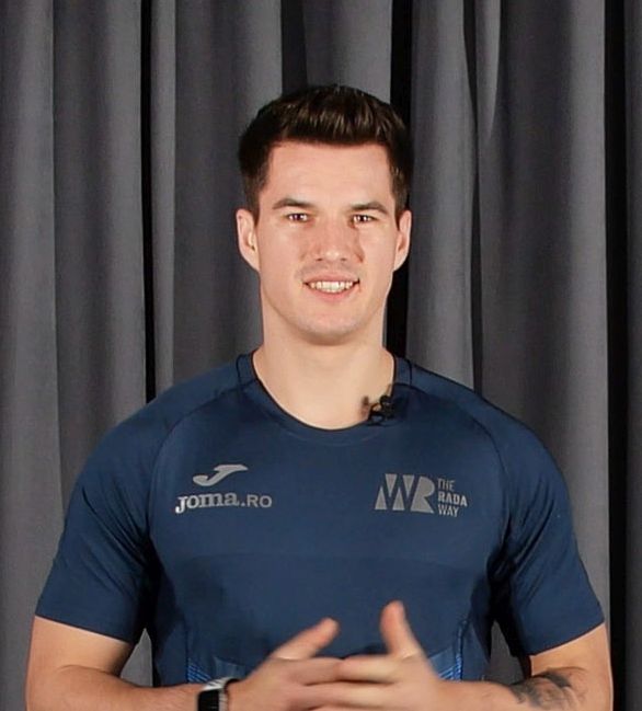 Luni 21.04.2025 00:01 - Antrenament cu Ivan - Total Body cu greutăți ...